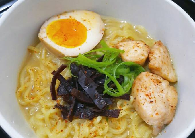 Resep Miso Ramen oleh yashella tirana - Cookpad