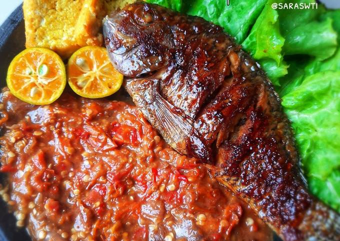 Resep Nila bakar kecap sambal terasi oleh Saras Wati - Cookpad