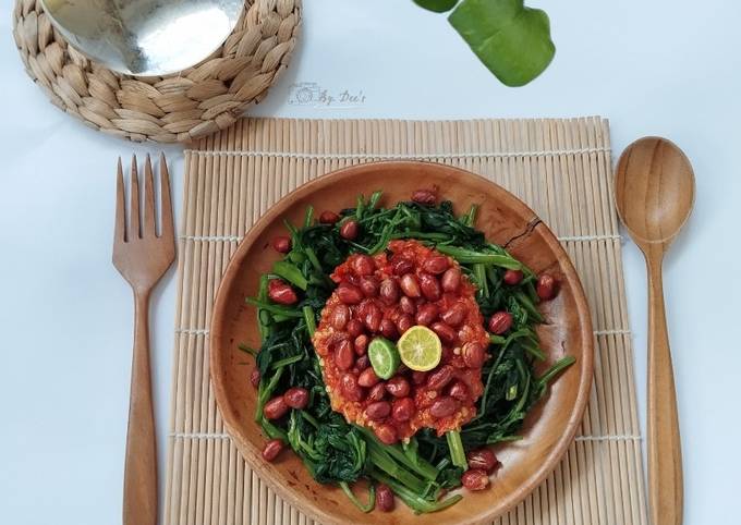 Resep 474. Plecing Kangkung Khas Lombok oleh Dee's - Cookpad