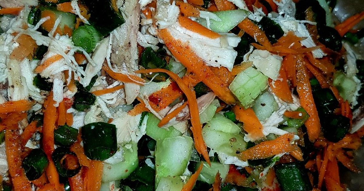 3 Colour Chicken Salad Recipe by Sadia Alvi - Cookpad