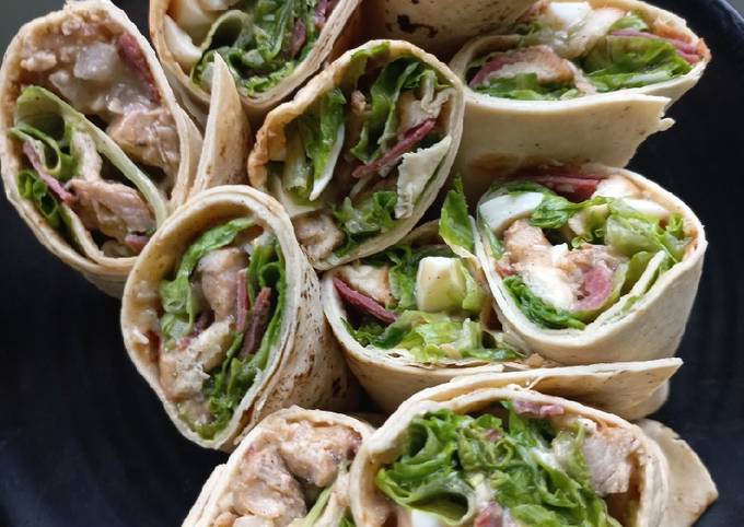 Resep Salad Wrap Summer Caesar ala2 salad stop oleh Ade Apriliani - Cookpad