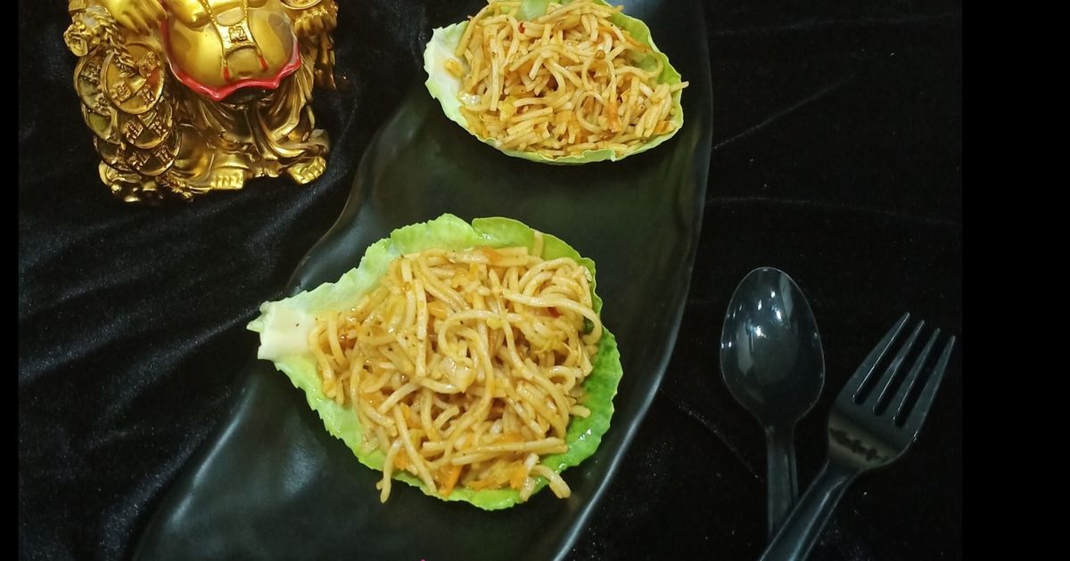Dimpal Patel દ્વારા રેસીપી સેઝવાન ચાઉમીન (Scehzwan Chowmein Recipe In ...