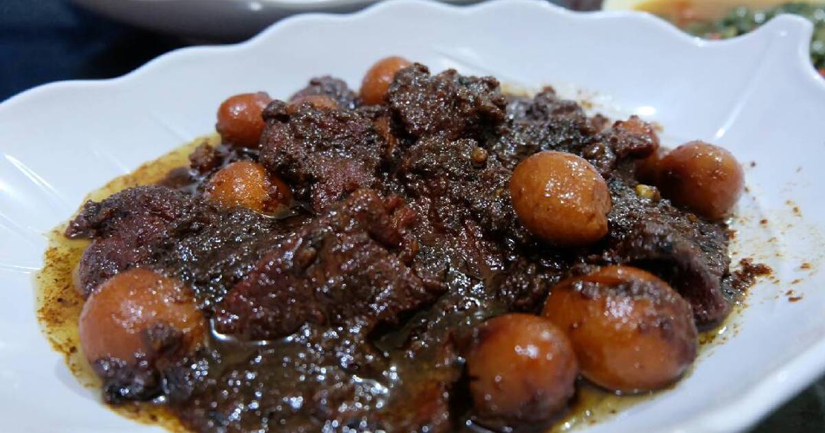 Resep Semur Daging Telur Puyuh oleh Inggy Citrasari - Cookpad
