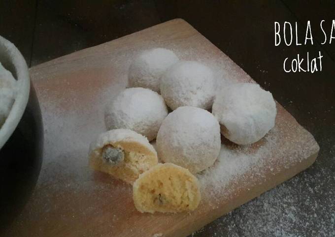 Resep Bola Salju oleh Yuliastuti Hermi - Cookpad