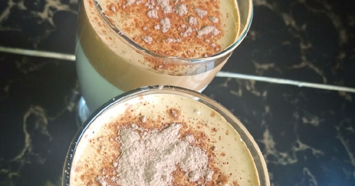 Dalgona Coffee With Cocoa Powder Recipe by Leyona Wangari - Cookpad