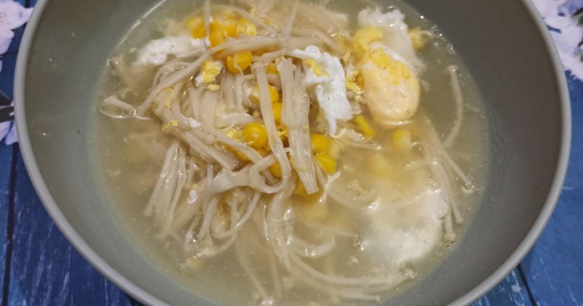 Resep Enoki egg soup oleh Erni dwip - Cookpad