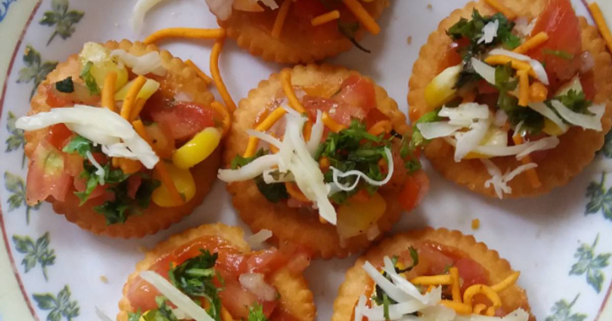 Biscuit canapes Recipe by Vanika Agrawal - Cookpad