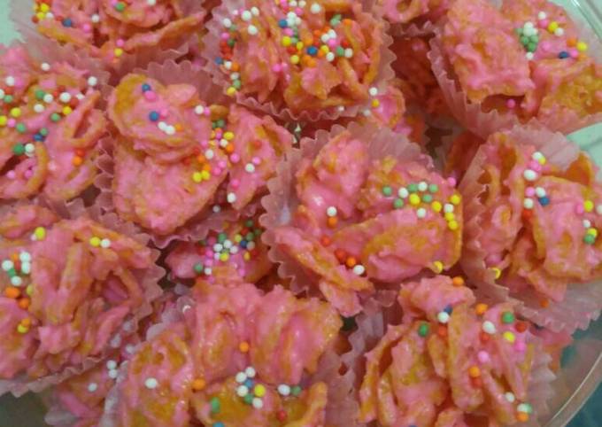 Resep Corn flakes pinky pie oleh innes - Cookpad