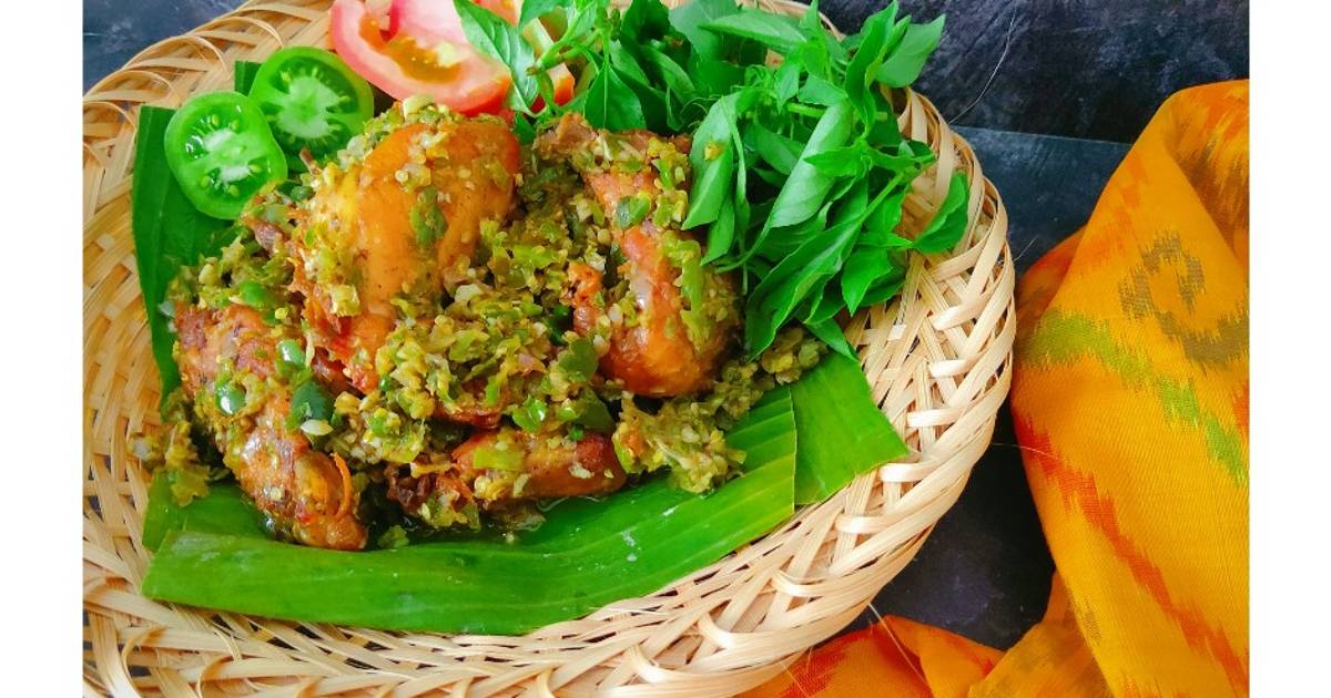 Resep Ayam Lado Mudo / Ayam Cabai Hijau oleh Danes Wisesa - Cookpad
