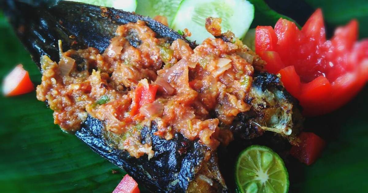 Resep Pecak lele betawi oleh pawone_ ibuh - Cookpad