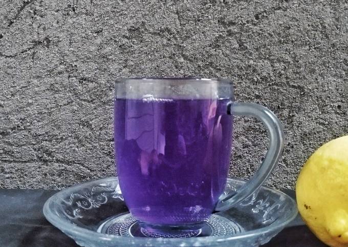 Resep Teh Bunga Telang Jahe Sereh oleh Netty Suherlis - Cookpad