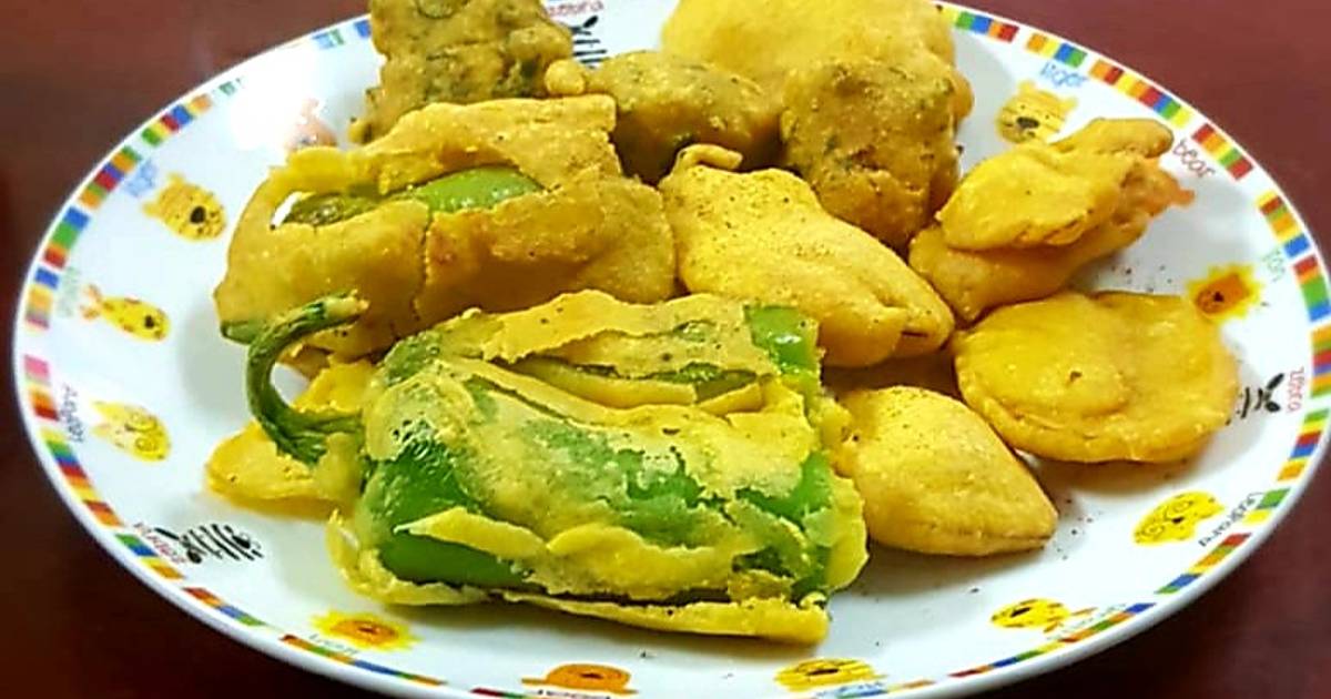 Pakoda platter Recipe by Kajal Pavagadhi - Cookpad