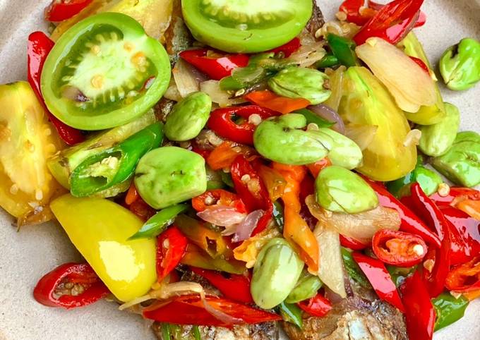 Resep Oseng Peda Pelangi oleh Puput Palipuring Tyas - Cookpad