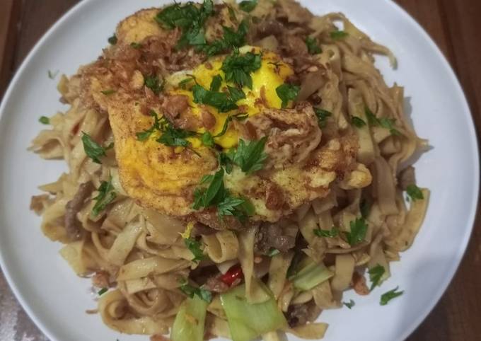 Resep Mie Tiaw Goreng Daging Sapi oleh Fitzaki Kitchen - Cookpad