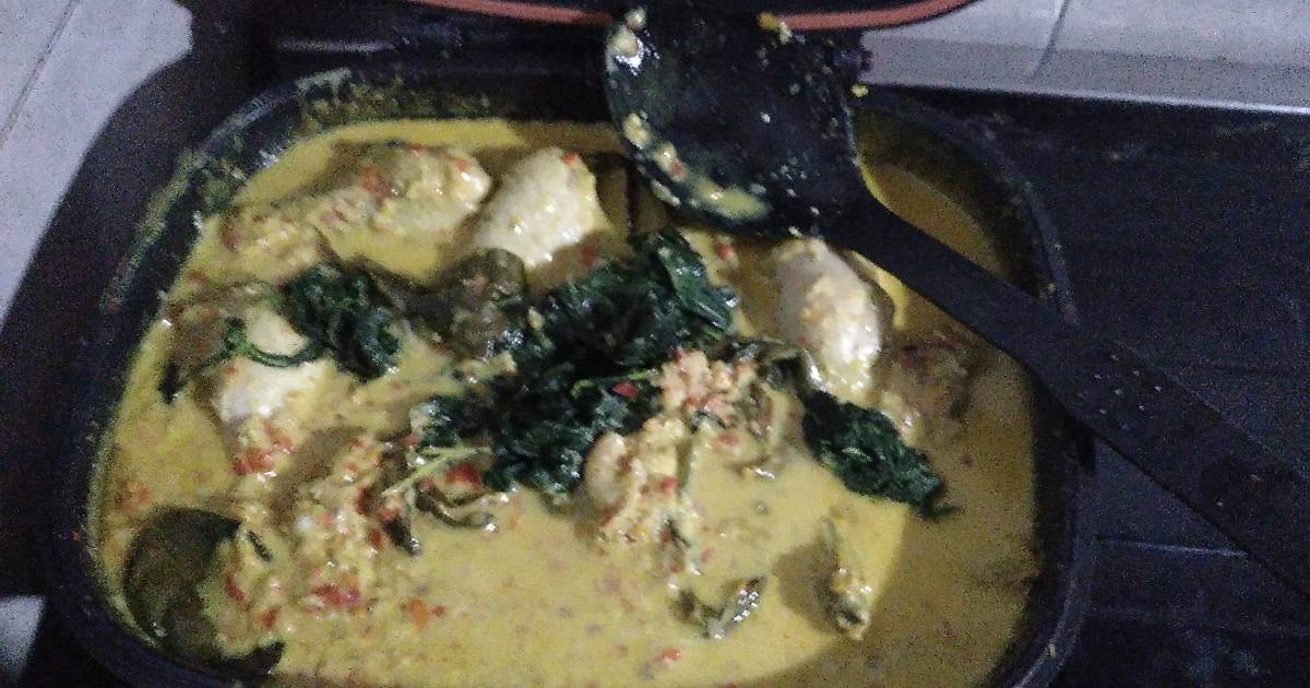 Resep Gulai Ayam Daun Singkong oleh Denny Lim - Cookpad