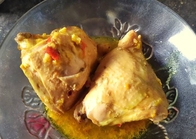 Resep Ayam Bumbu Kuning Oleh Saluna Mahira Cookpad
