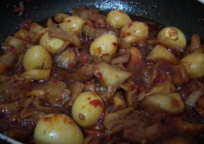 Resep Jamur Telur Puyuh Bumbu Merah oleh Desi Ana Ndes - Cookpad