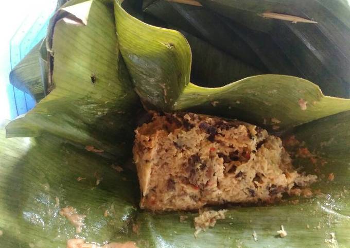 Resep bothok tawon oleh Amalia Prasetyarini - Cookpad