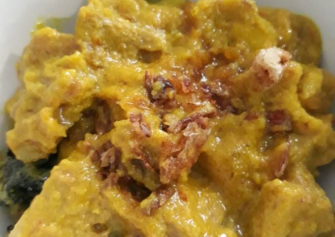Resep Daging sapi bumbu kuning oleh Erlin emelia - Cookpad