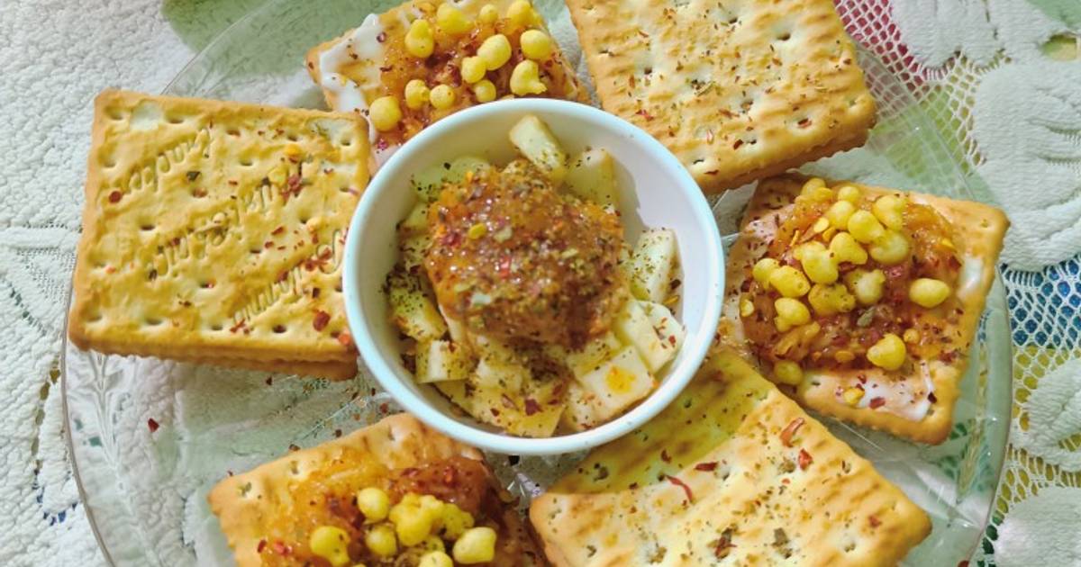 Apple cracker sandwich Recipe by Seema Sharma - Cookpad