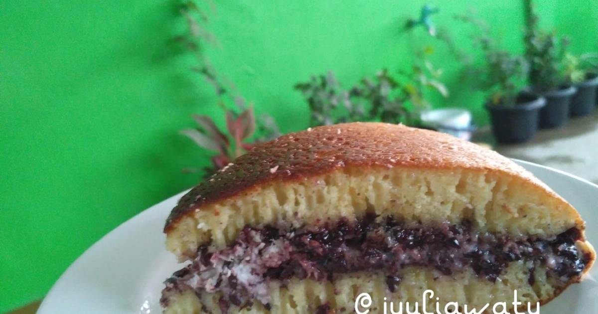 28 resep terang bulan isi ketan hitam enak dan mudah - Cookpad