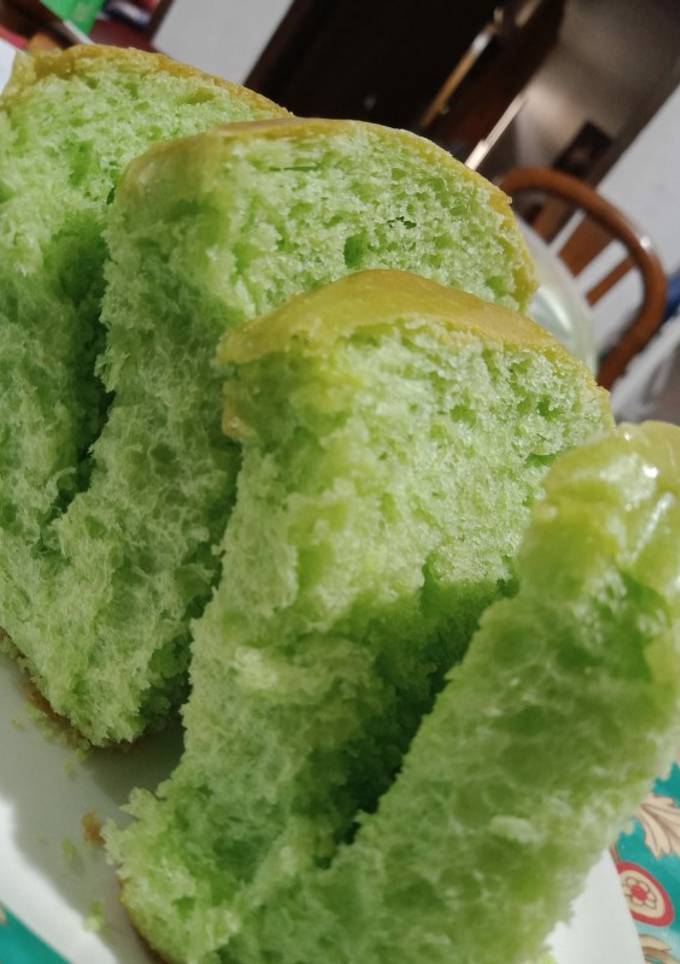 Resep Roti Tawar Pandan oleh Pyochan - Cookpad