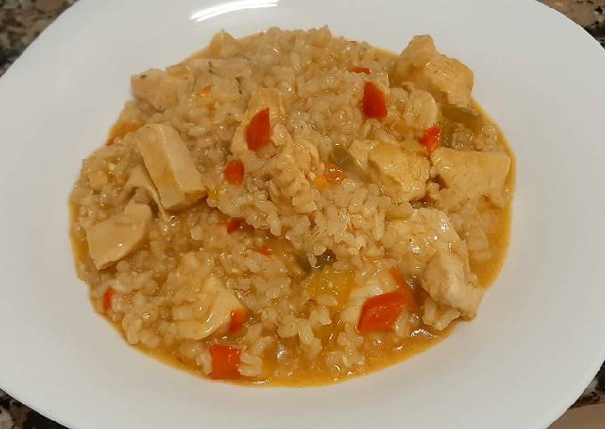 Arroz integral con pollo y verduras Receta de Maialen - Cookpad