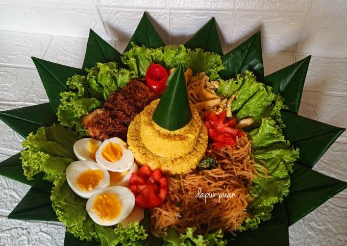Resep Nasi Kuning Tumpeng oleh tutie ichwani - Cookpad