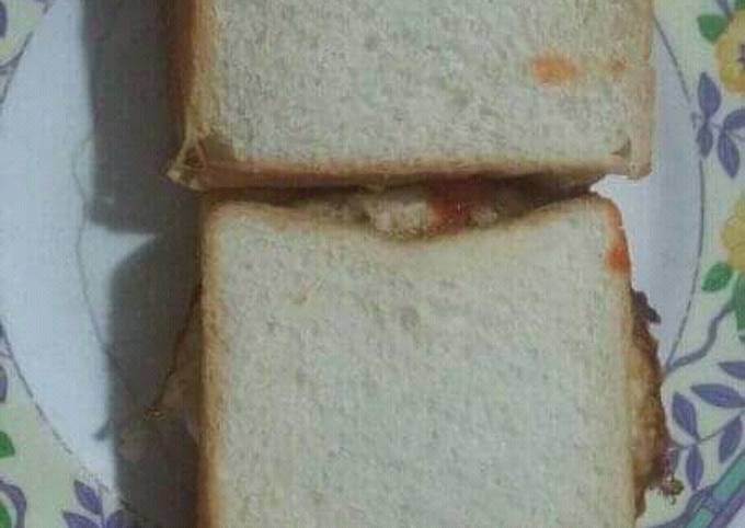 Resep Roti Tawar Isi Telur Ceplok Keju Oleh Tridominanti Nursasinensis