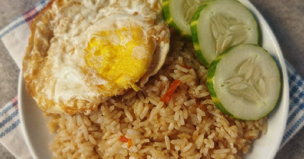 Resep Nasi Goreng Terasi Simple oleh Daniar - Cookpad