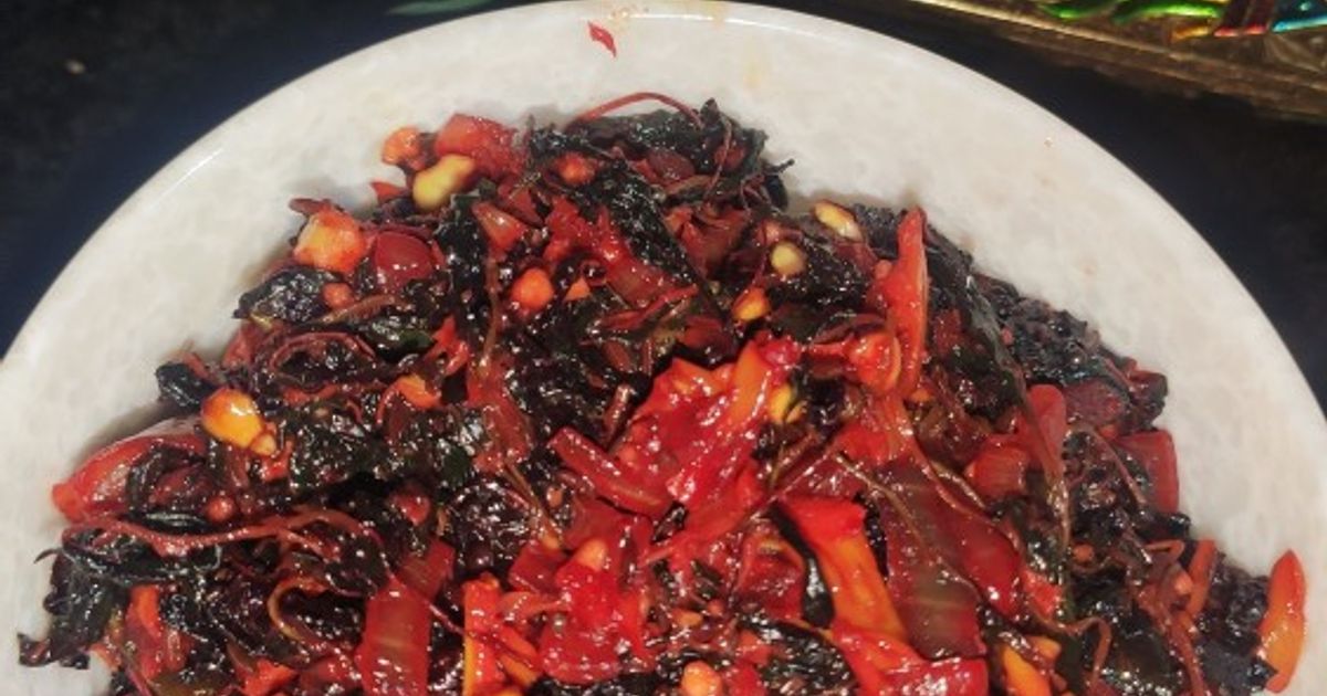 "Laal Saag Stir Fry" Recipe by Shital Siddhesh Raut - Cookpad