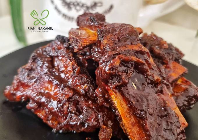 Resep Iga Bakar Panggang Empuk oleh Riani Nakamil - Cookpad