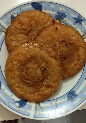 Resep Kue Cucur oleh Rdiati50 - Cookpad