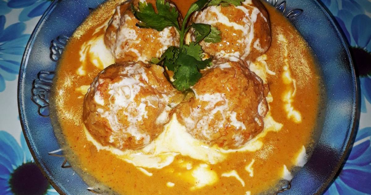 Chicken Keema Balls with stuffed Cheese in Creamy Gravy Recipe by ...