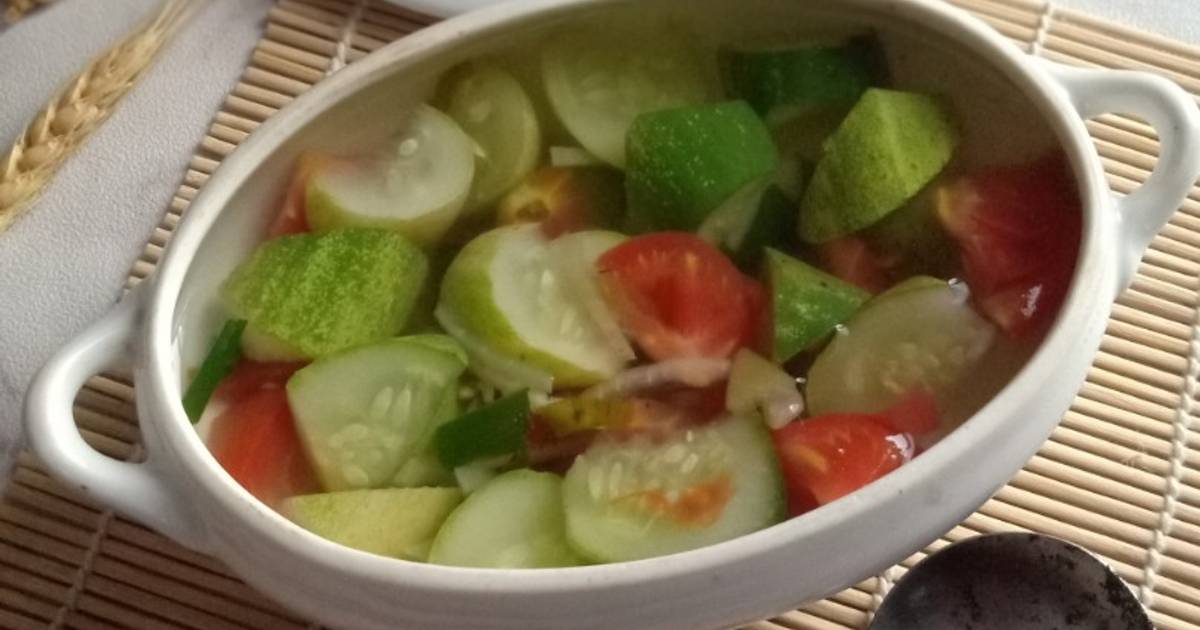 Resep Sayur bening timun oleh Deffi Mom's Ahnaf - Cookpad
