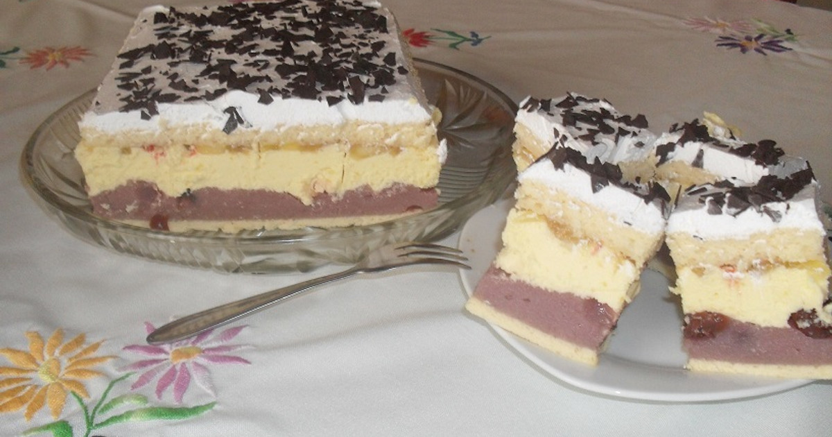 Barackos Meggyes Krémes Kocka | vanko.ili receptje - Cookpad receptek