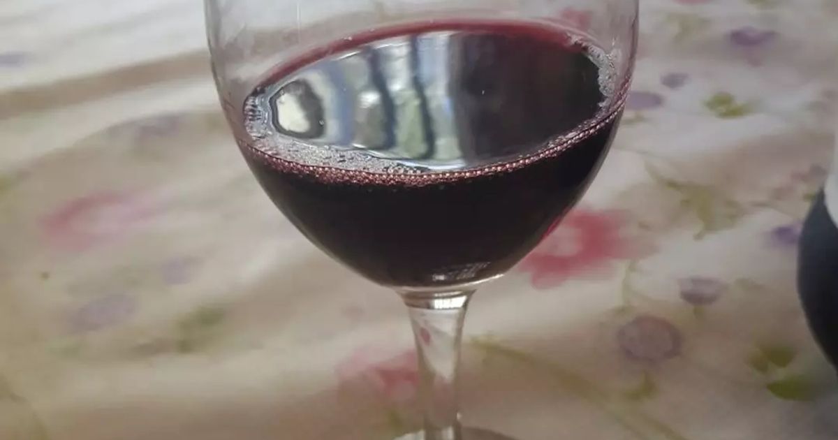 Vino Con Coca Cola (Jote) Receta de Yudelka Duarte- Cookpad