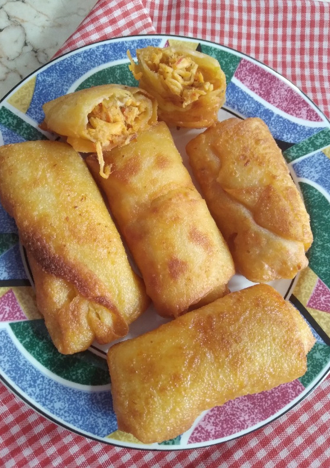 Resep Risoles Kampung Isi Ayam Suir Pedas oleh Khadijah Santiana - Cookpad