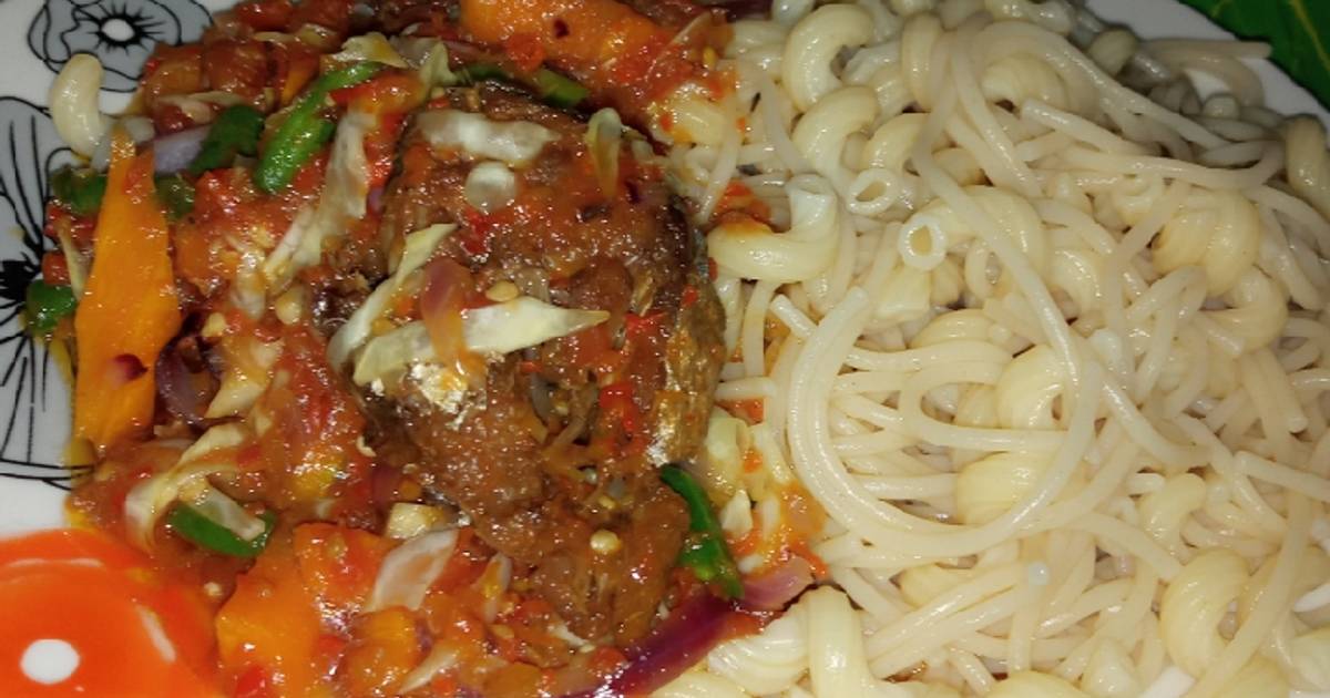 My spaghetti and macaroni combo😋😋#1post1hope# Recipe by Asa kenzy ...