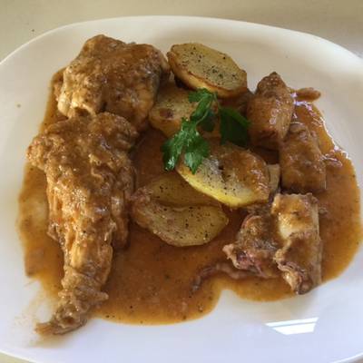 Colitas de rape con calamares Receta de ni.uman- Cookpad