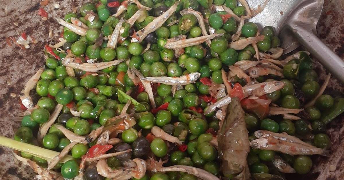 Resep Sambel Leuncak Teri oleh Prisca Arum Wibawani - Cookpad