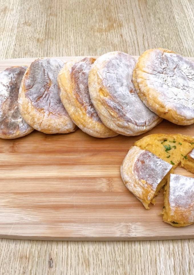 Bolo do caco (Madeiran bread) Recipe by Jennifer Su - Cookpad
