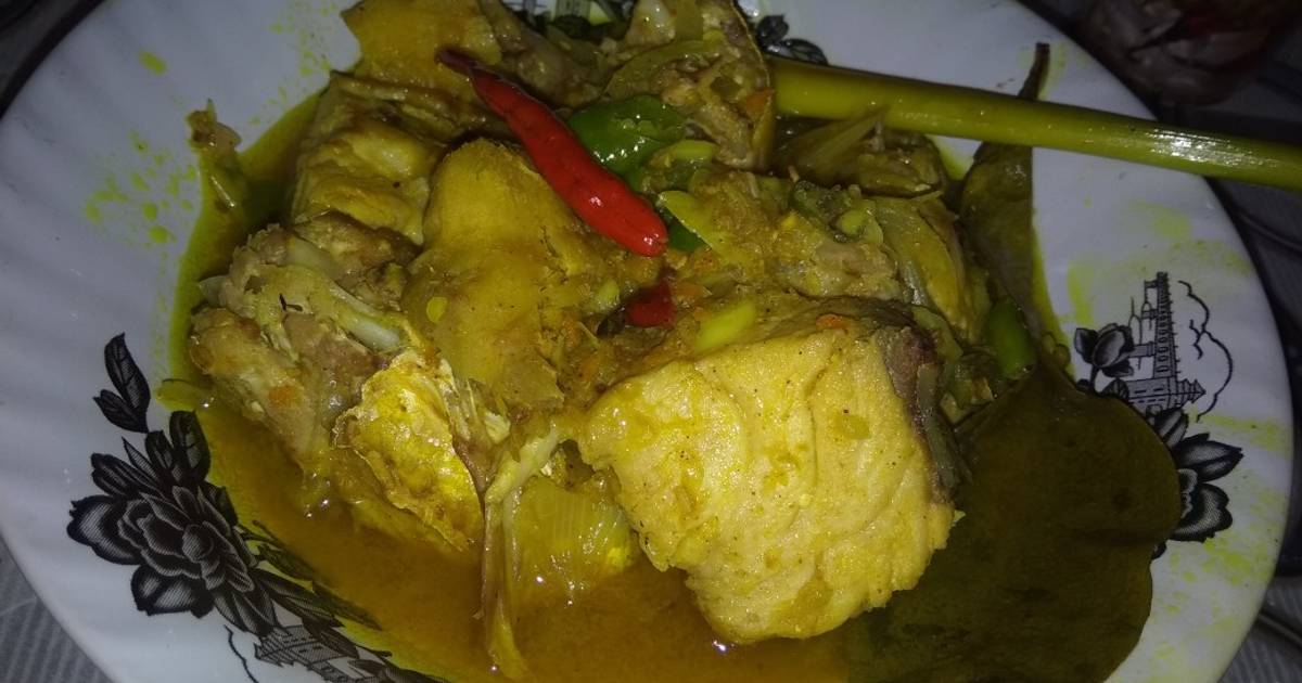 Resep Ikan simba bumbu kuning oleh merry dianti - Cookpad