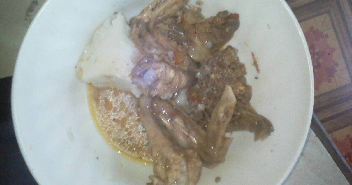 Wet fried chicken and some ugali Recipe by Dennis Gitonga - Cookpad