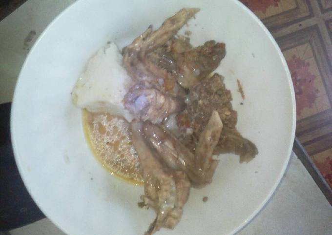 Wet fried chicken and some ugali Recipe by Dennis Gitonga - Cookpad