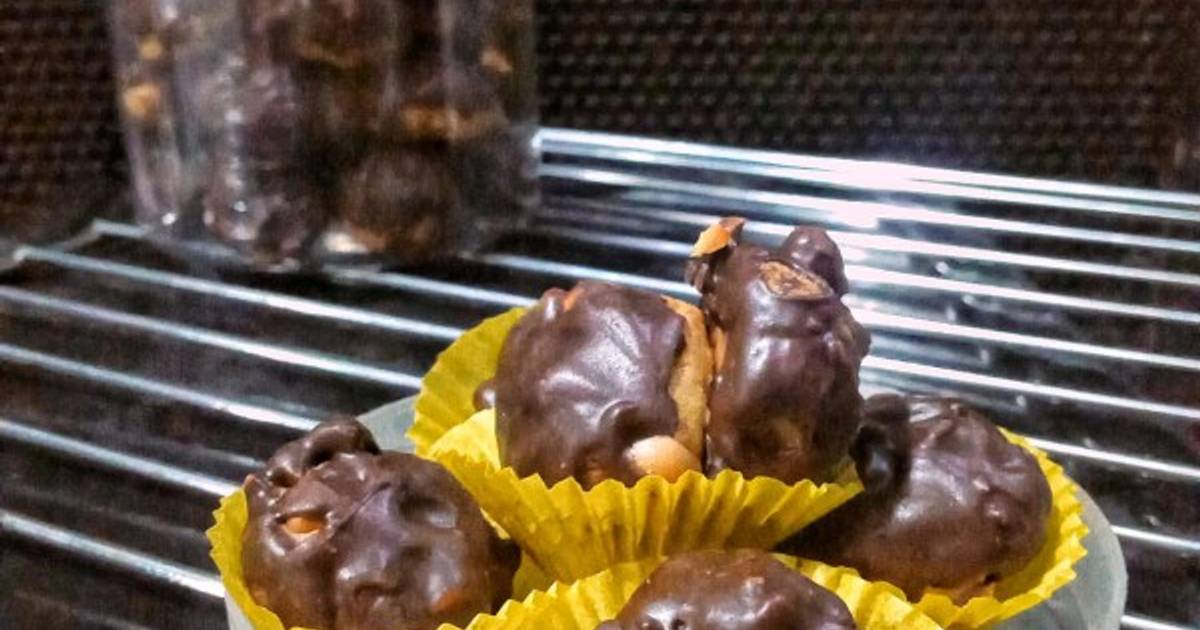 Resep Peanut Rocher Cookies oleh Dessy Solehyanti - Cookpad