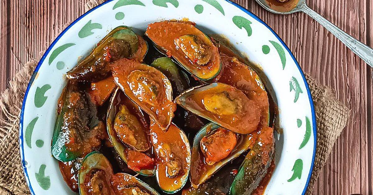 Resep Kerang Hijau Saus Padang oleh Yuliana.Menjoi - Cookpad