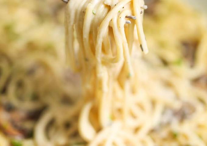 Spaghetti and Mushrooms Recipe by Nicolette Petersen - Cookpad