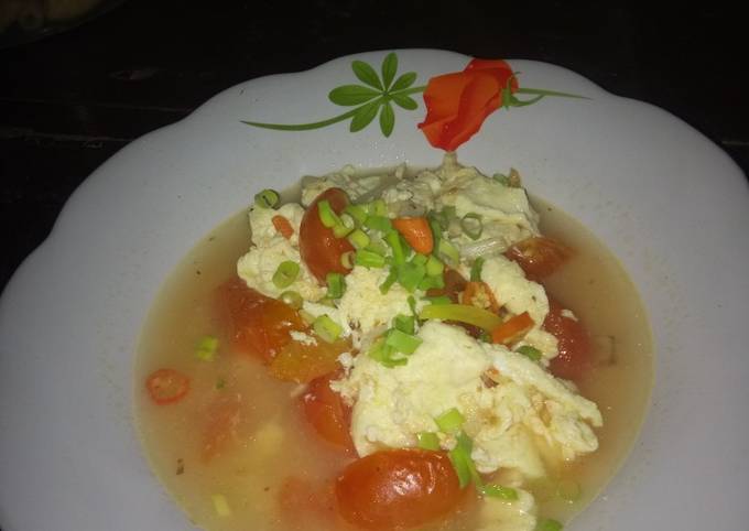 Resep Sup telur tomat oleh Jeha Je - Cookpad
