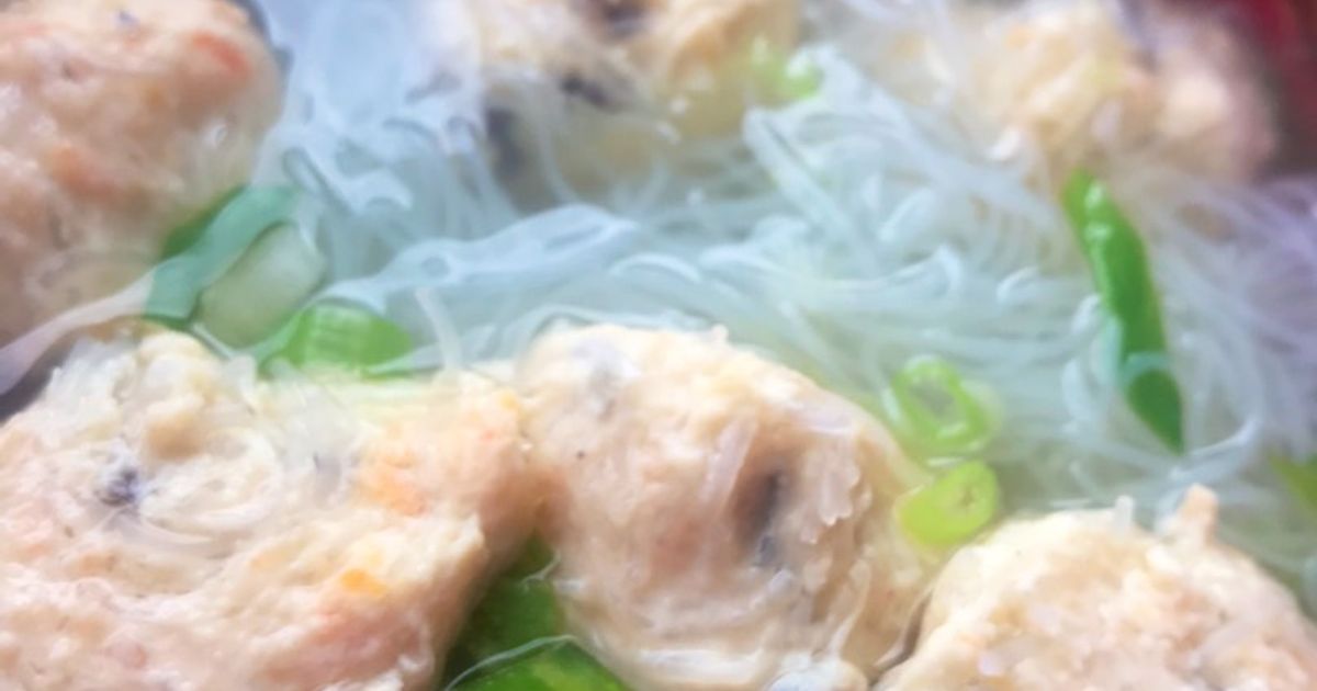 Resep Bakso Ayam Lohoa (Sarang Burung) oleh Sri Noviyanti - Cookpad